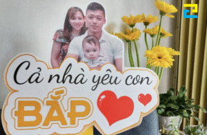 15+ Mẫu In Hashtag Cầm Tay Sinh Nhật Cho Bé Đẹp Dễ Thương